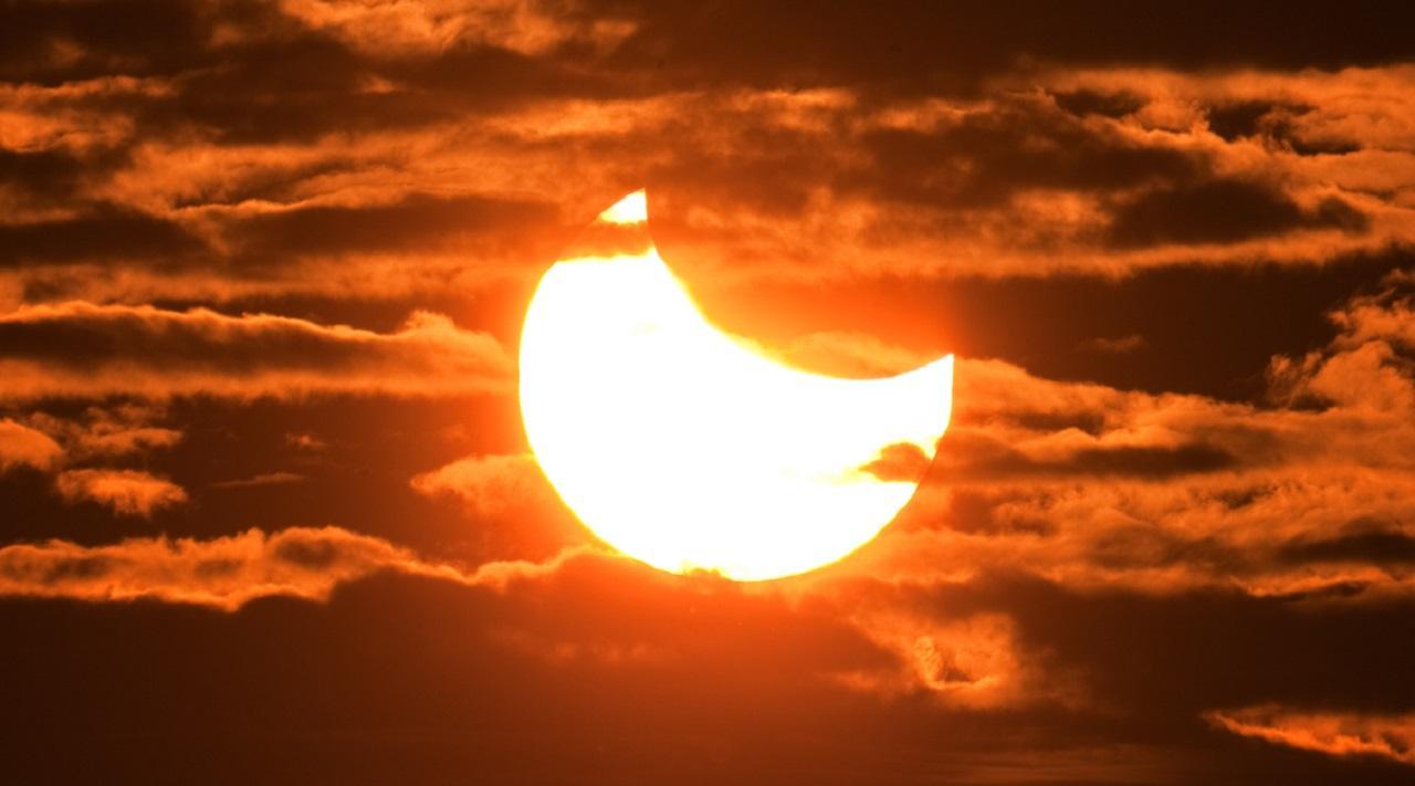 Solar Eclipse 2022 Surya Grahan Date Time Visibility And All You